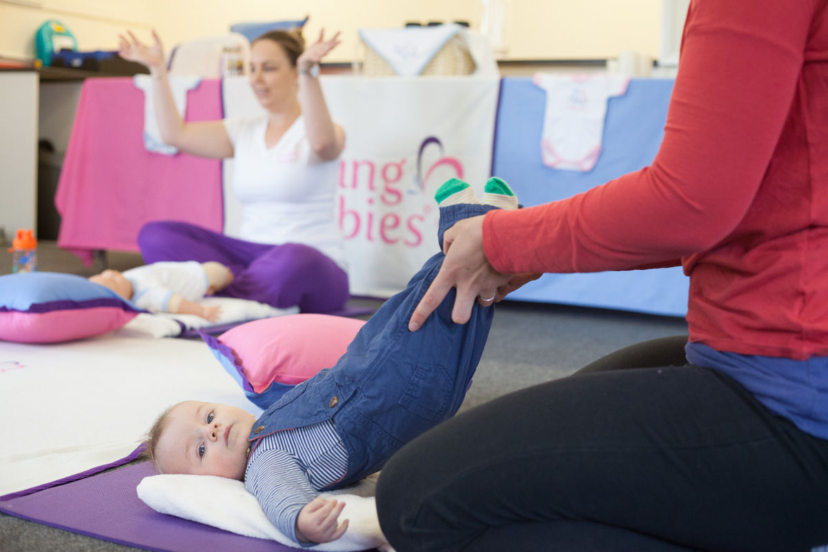 Your 3-minute intro to baby yoga - Basking Babies